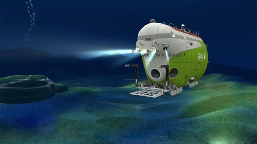 Crewed Chinese submersible dives to the Earth's deepest ocean trench