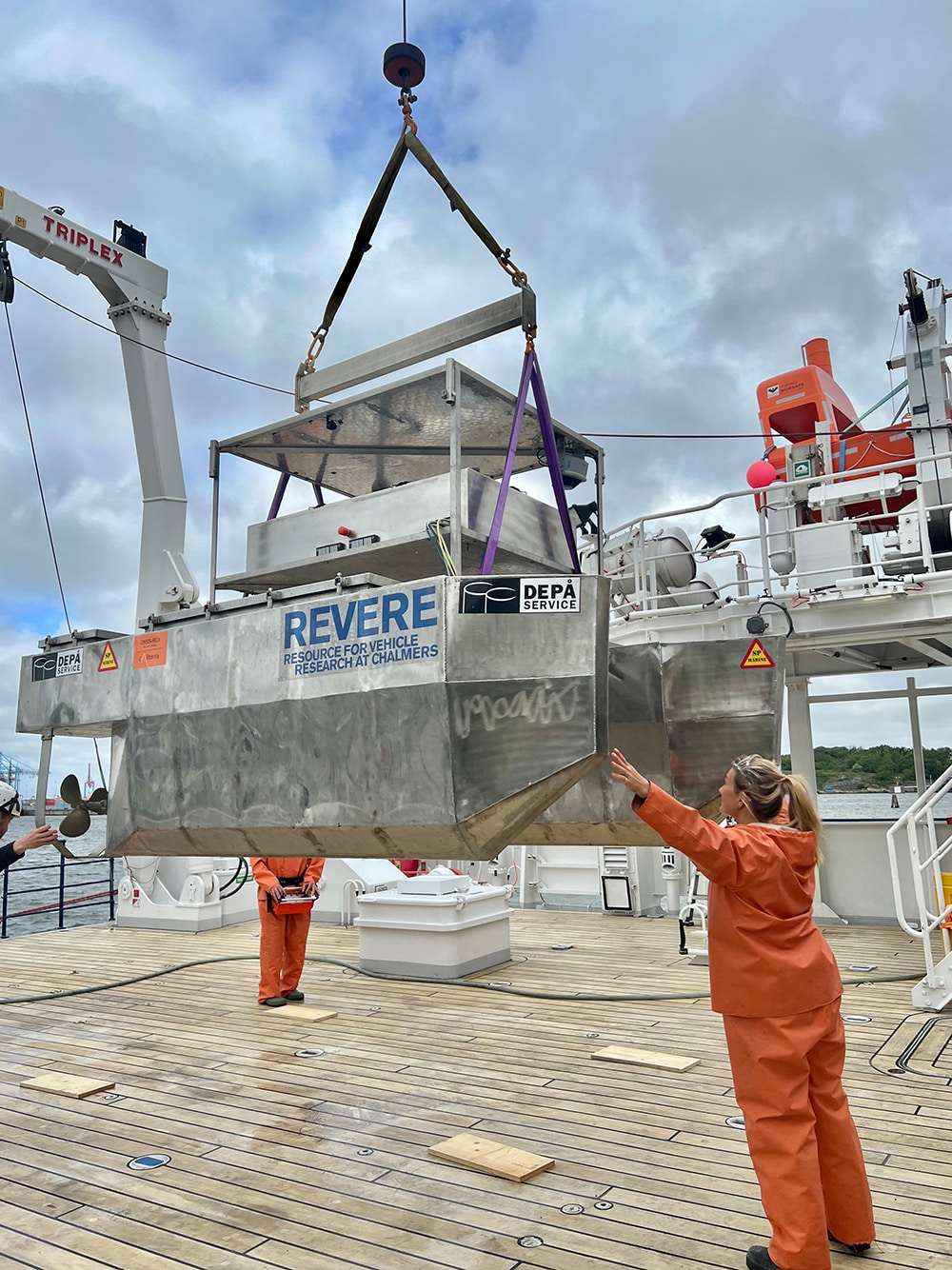 Fully autonomous drone system for search and rescue operations at sea Fully autonomous drone system for search and rescue operations at sea